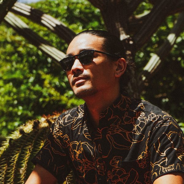 Lisa HalimとハワイのシンガーDrew Henmiによるコラボレーションシングルが2ヶ月連続リリース！第1弾シングル「YELLOW ...